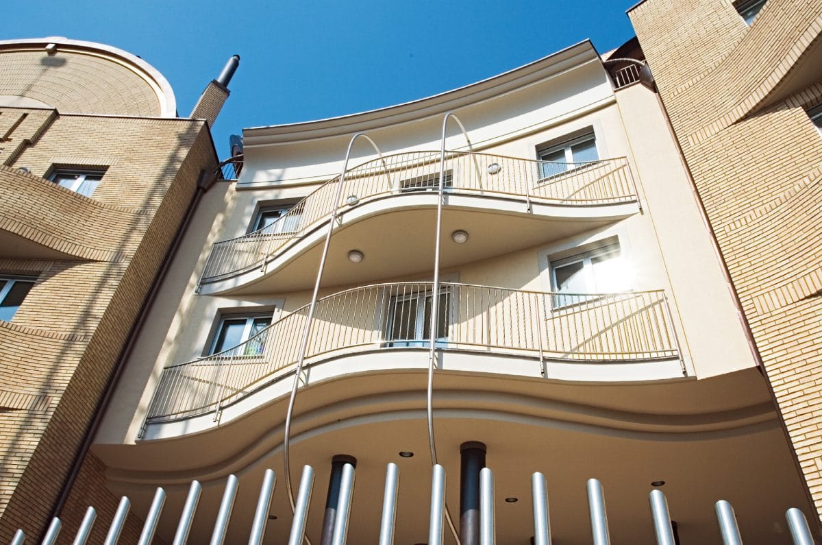 Coffrage balcon et parapet en béton - Arbloc